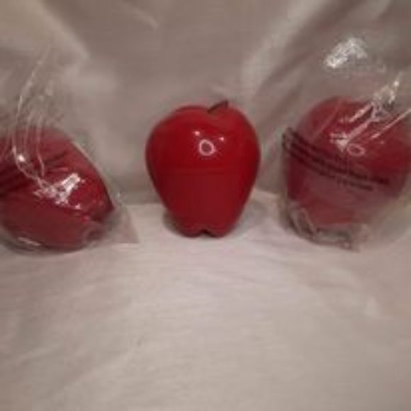 Kitchen | Brand New 3 Apple Containers W Lids And Dip Compartment 8 ...